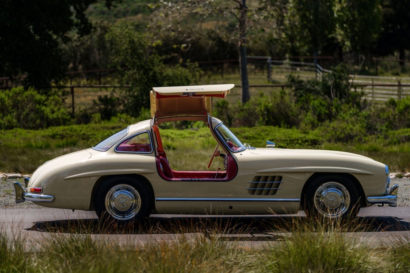 SOLD 1957 Mercedes-Benz 300SL Gullwing - Scott Grundfor Company ...