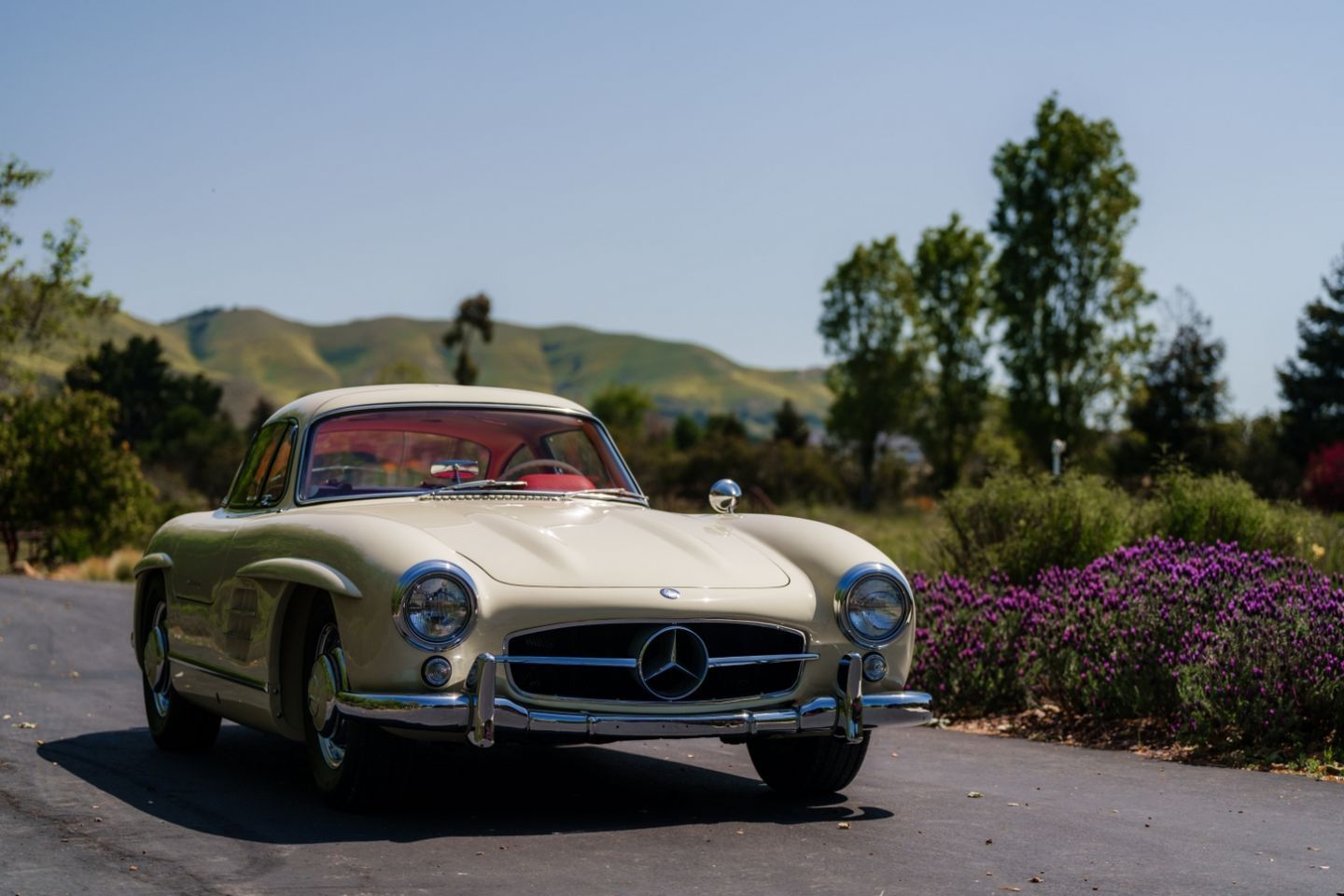 SOLD 1957 Mercedes-Benz 300SL Gullwing - Scott Grundfor Company ...
