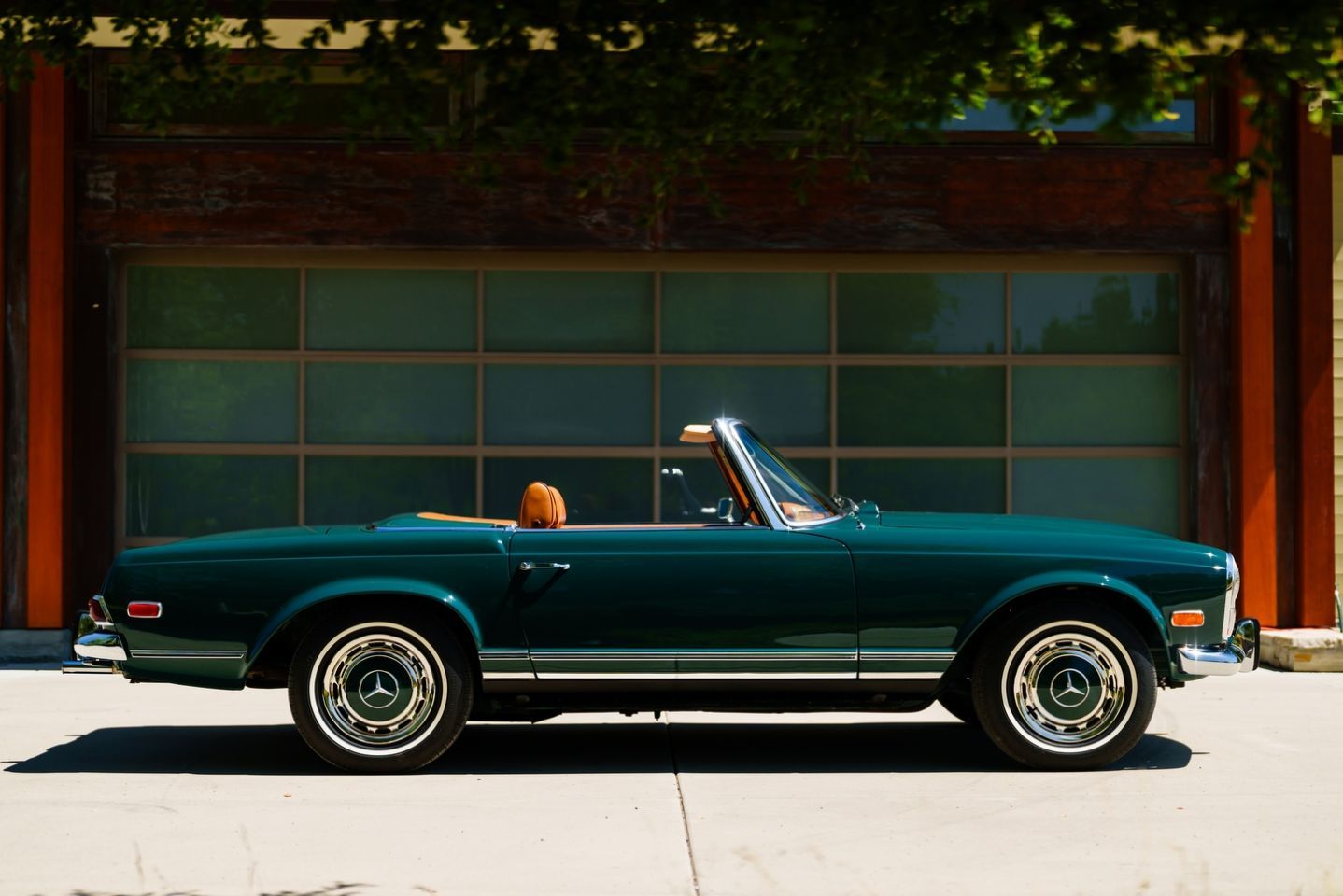 SOLD 1969 Mercedes-Benz 280SL Coupe/Roadster - Scott Grundfor Company ...