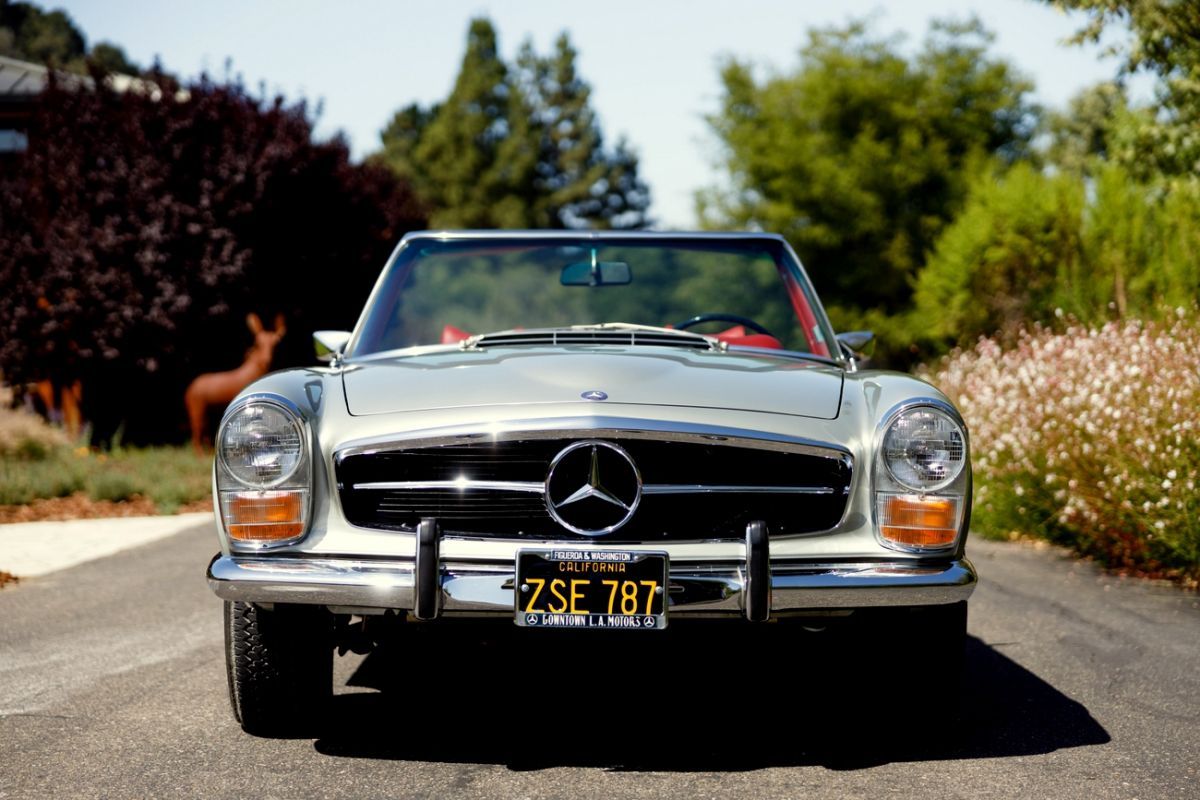 SOLD 1969 Mercedes-Benz 280 SL Coupe/Roadster - Scott Grundfor Company ...